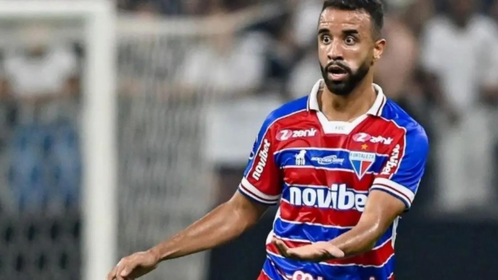 Caio Alexandre no Bahia? Palmeiras ganha forte concorrente na janela de ...